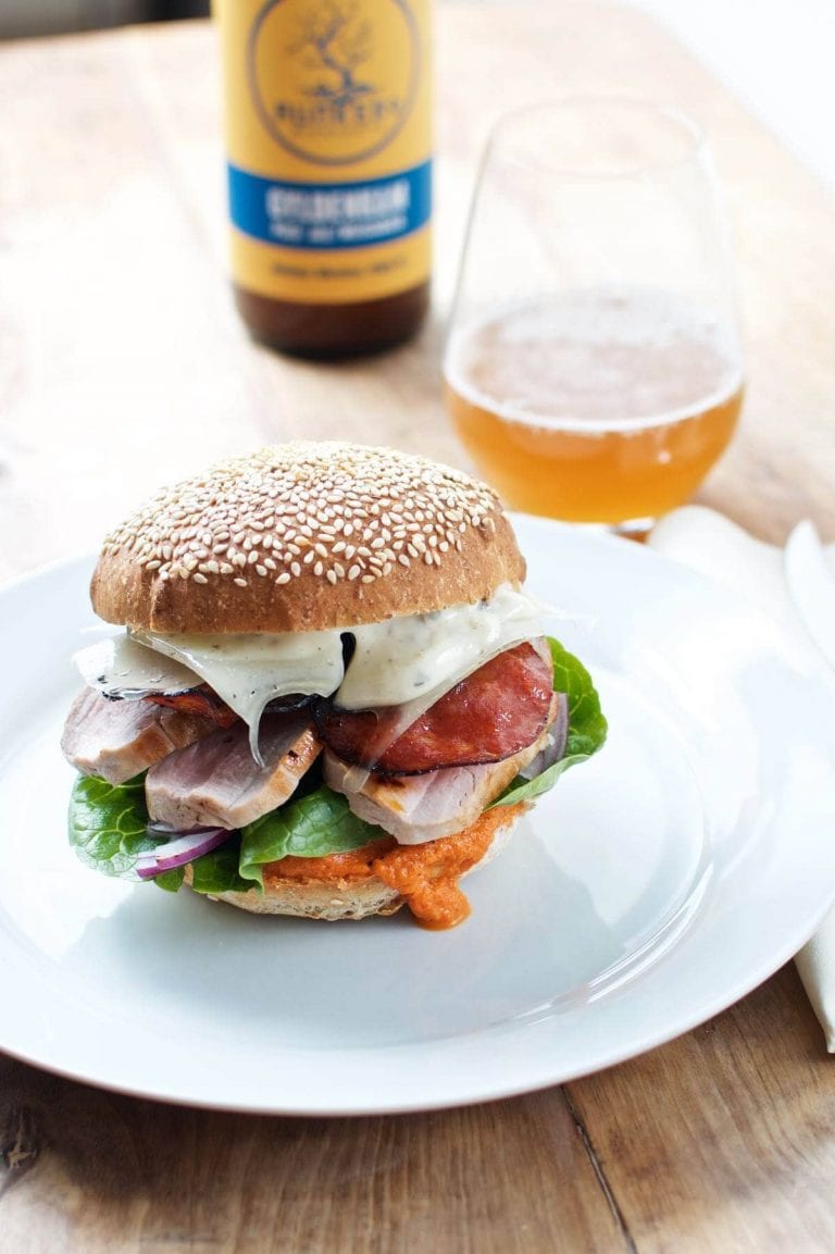 Burger med chorizo og manchego | Rigeligtsmør.dk